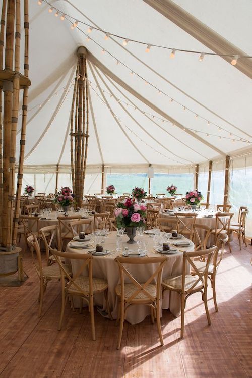 Comment organiser un mariage à la maison ? | Mariée.fr